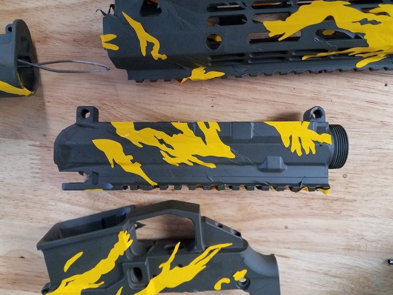 How to DIY Camo Paint your Gun - Hold Right Edge
