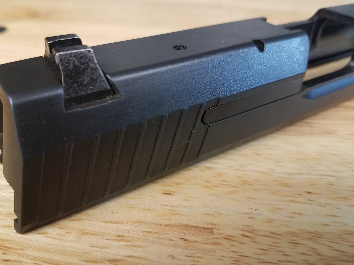 HK USP 45 Review: A New Look at an Old Favorite - Hold Right Edge